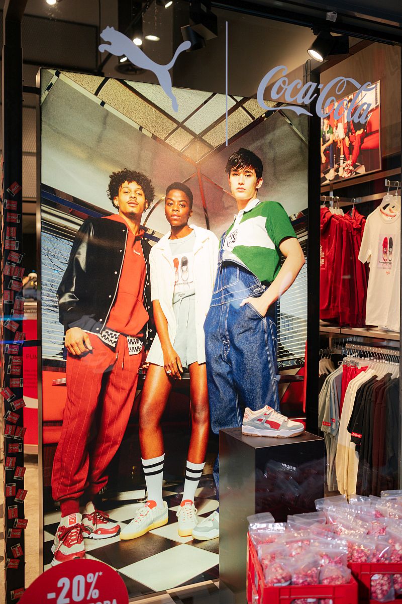PUMA x COCA COLA: H Puma γιόρτασε τη νέα της, exclusive συλλογή, με ένα ...